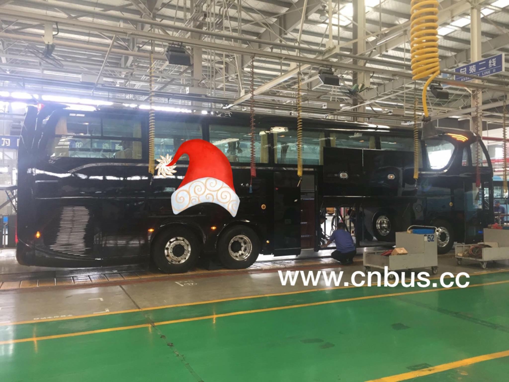 13.7m 66 seats luxury intercity coach bus - CMVINTERNATIONALLIMITED